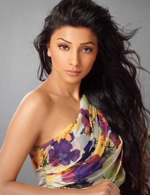 Movies with Deepal Shaw watch online » SWEET.TV